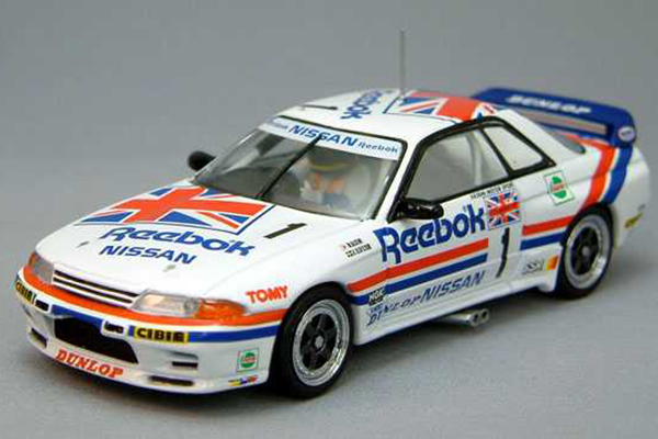 リーボック スカイラインR32 | 製品をさがす | tomica LIMITED VINTAGE TLV
